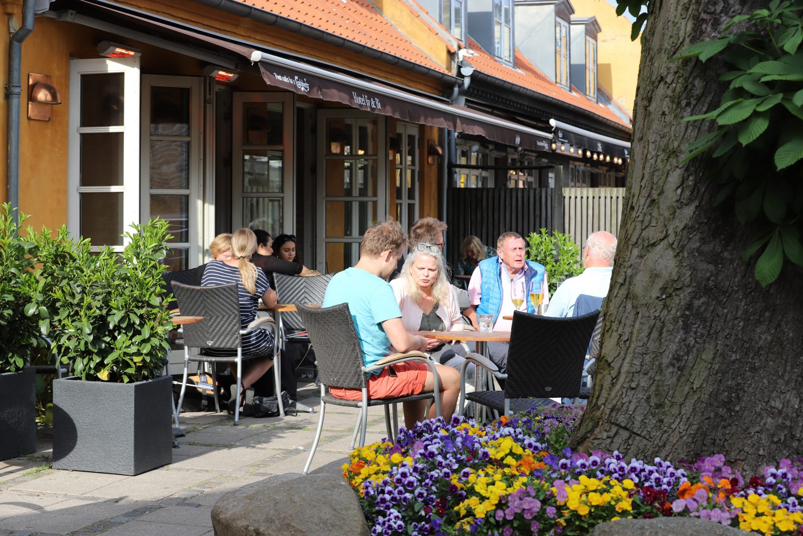 Om Hotel Fy & Bi - Hotel Fy & Bi ApS